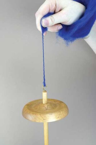 Learn How to Spin Yarn by Hand – Mother Earth News